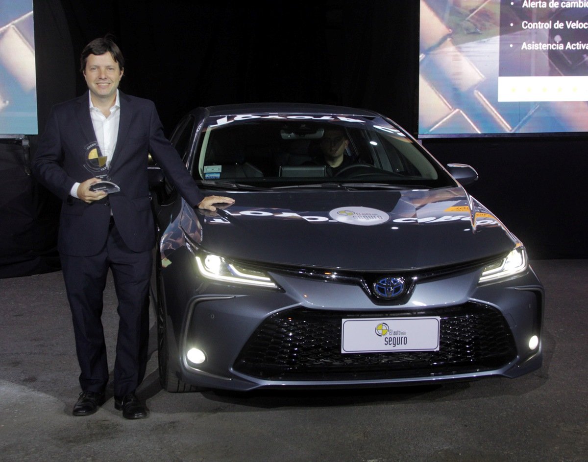 El Toyota Corolla fue elegido como el Auto de Oro 2023 - Motor News